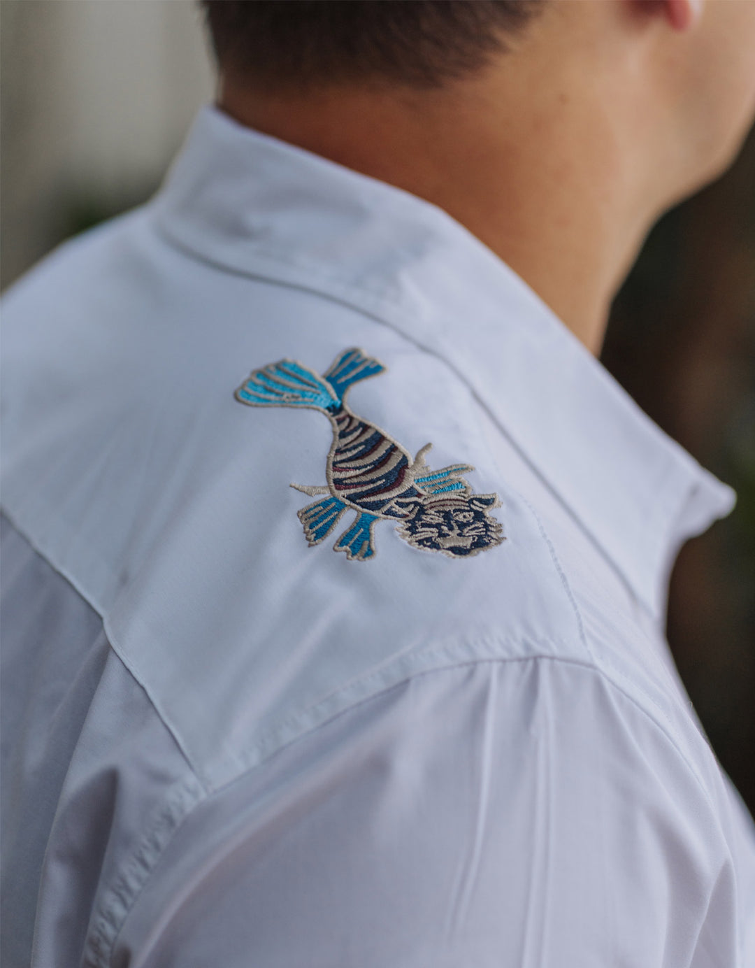 Split Personalities Dissident Snapshirt – Bajallama